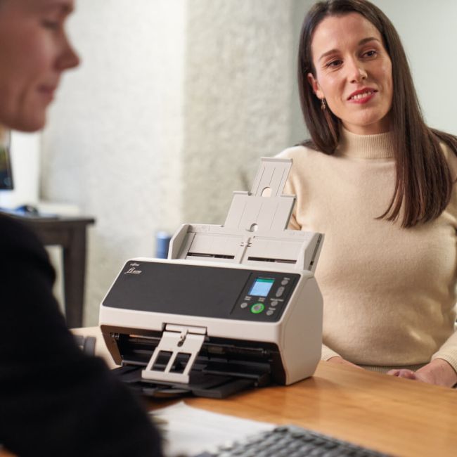 Fujitsu fi-8270 A4 Sheetfed & Flatbed Document Scanner PA03810-B551 ...